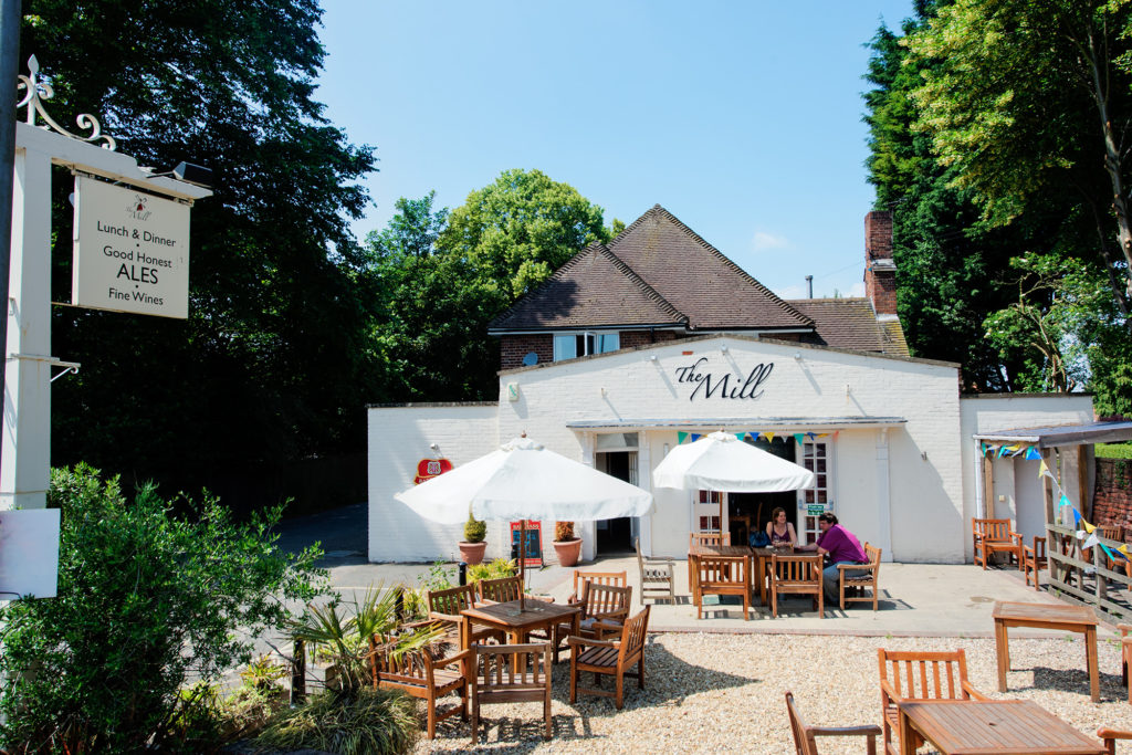 Mill Inn Pub - Meet, Eat & Drink In Boston | Batemans Pub