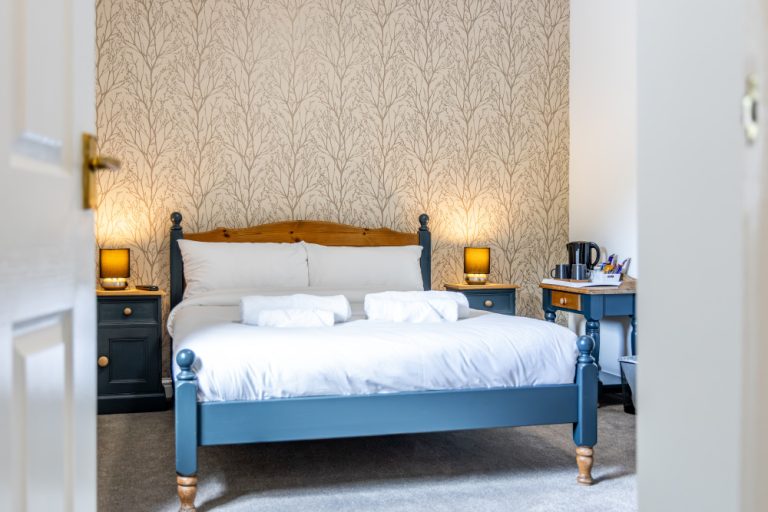 Ladybower Inn, Peak District | Stockists of Batemans Beers