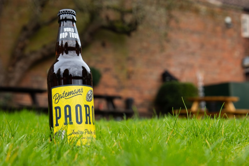 Paoro Juicy Pale Ale Bottled Beer | Batemans Brewery